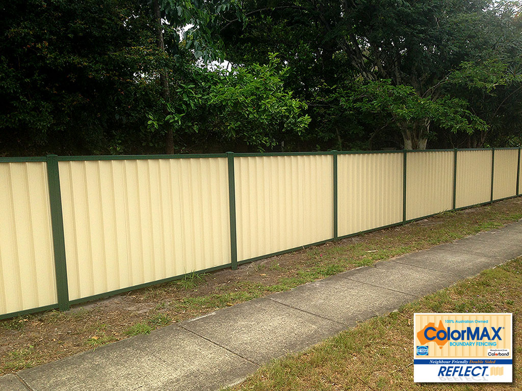 ColorMAX® Boundary Fencing manufactured from COLORBOND®